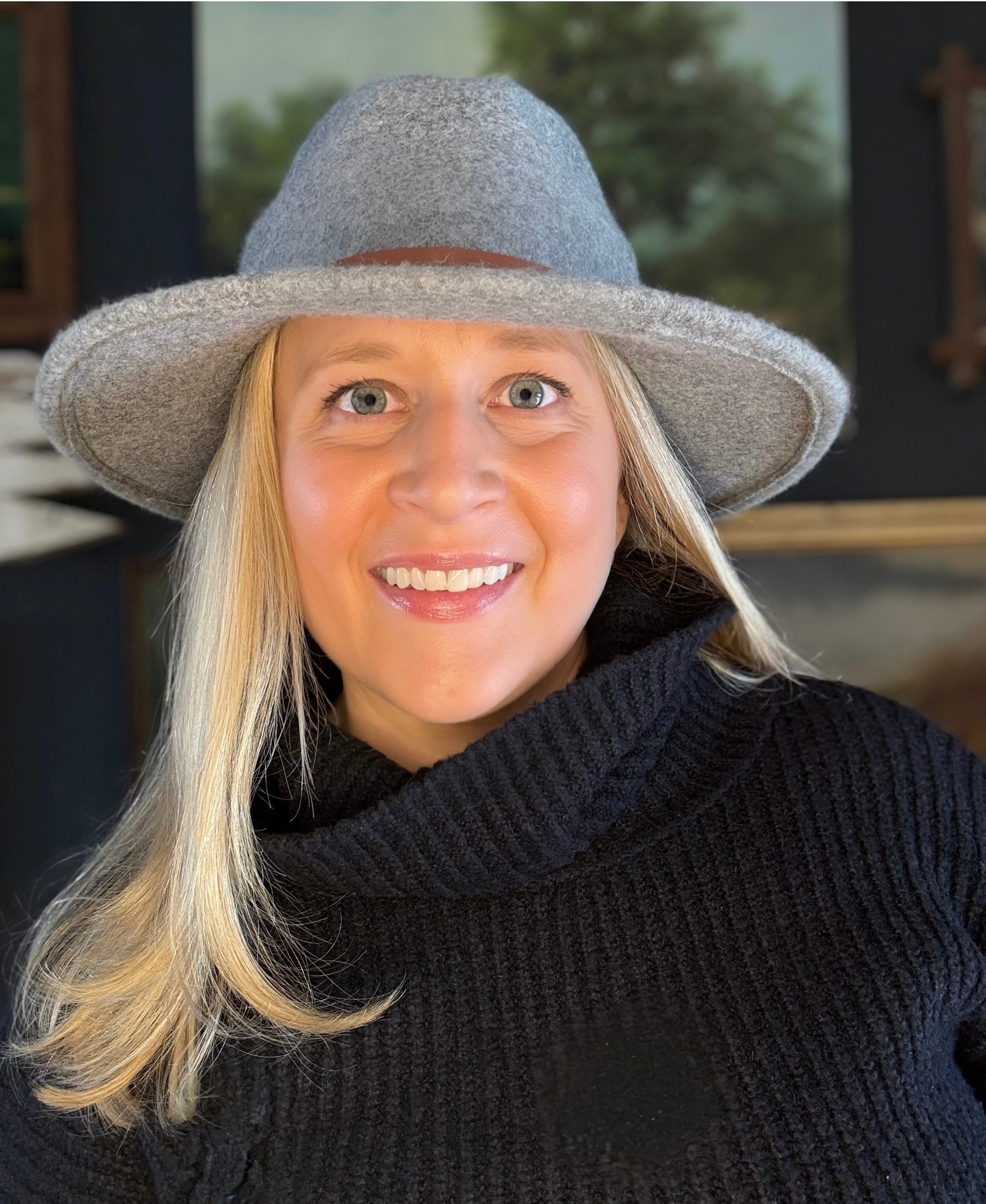 Shelby Deering, LLC – Journalism with Heart